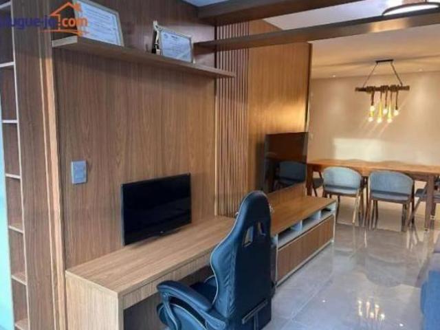 VENDA DE APARTAMENTO 72M, REFORMADO VILA ADYANA, A 30 METROS DO PARQUE SANTOS DUMONT
