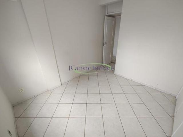 Venda de apartamento com 3 Dormitórios e Suíte na Ponta da Praia ? Vaga Demarcada / Santos
