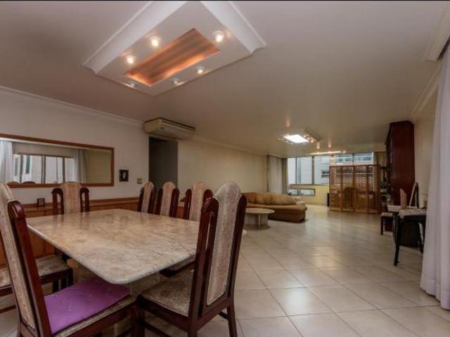 Venda de apartamento de 250m no Jardim América