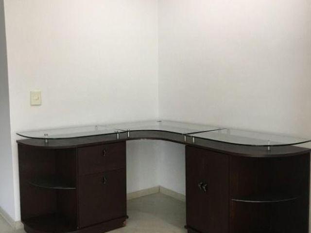 Venda de Apartamento de 2 Quartos na Vila Monumento, SP: 1 suíte, 2 banheiros, 2 vagas, 93m²