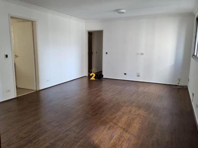 Venda de Apartamento de 3 Quartos em Moema, São Paulo 105m², 2 Vagas de Garagem. Confira!