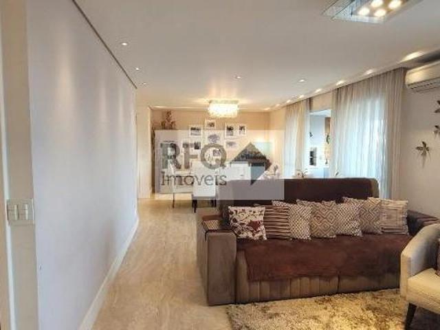 Venda de Apartamento de Alto Padrão com um lindo acabamento, andar alto no Cielo!