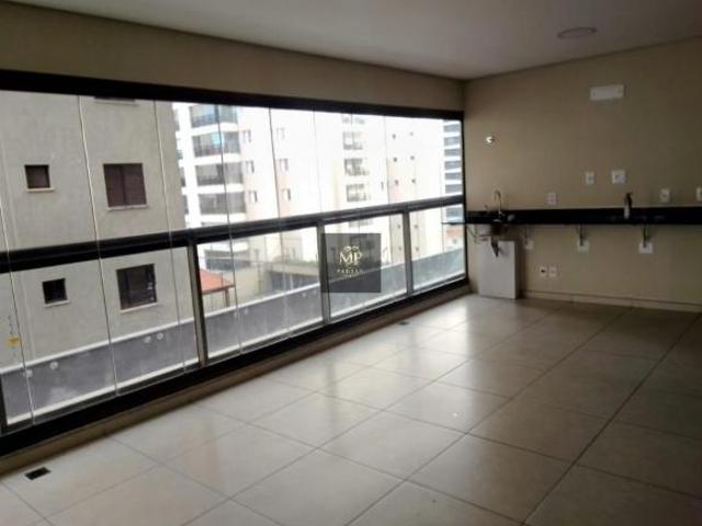 Venda de Apartamento de Luxo na Vila Dom Pedro I 3 Quartos, 3 Suítes, 4 Banheiros, 2 Vagas São P