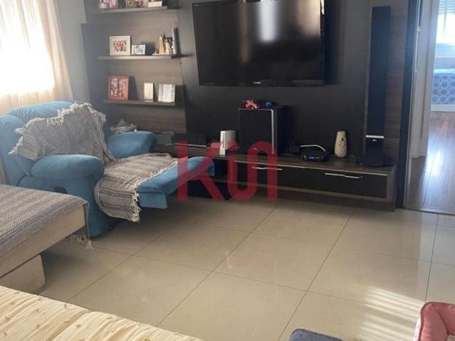 Venda de Apartamento de Luxo na Vila Dom Pedro I, São Paulo SP: 3 Quartos, 3 Suí