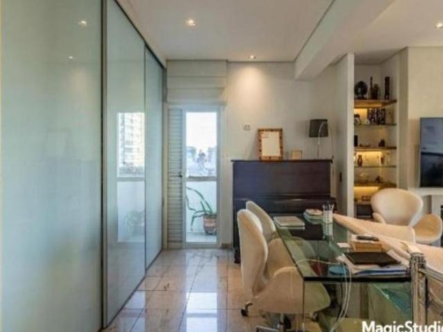 Venda de Apartamento de Luxo na Vila Ipojuca em São Paulo 4 Quartos, 1 Suíte, 3 Banheiros, 3 Vagas