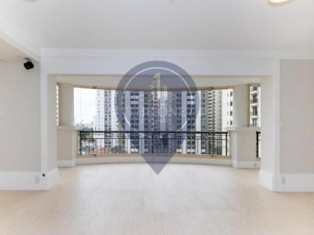 Venda de Apartamento de Luxo com 3 suítes na Cidade Monções, São Paulo 3 vagas de garagem, 198m² d