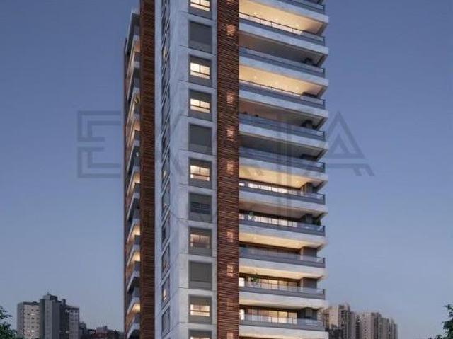 Venda de Apartamento Luxuoso em Moema, São Paulo 3 Quartos, 3 Suítes, 5 Salas, 5 Banheiros, 2 Vaga