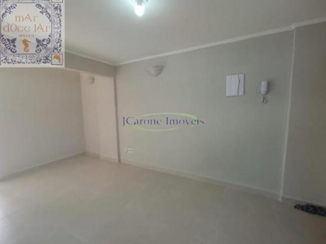 Venda de apartamento mAr dOce lAr com 2 quartos reformado na Quadra da Praia da Aparecida em Santos