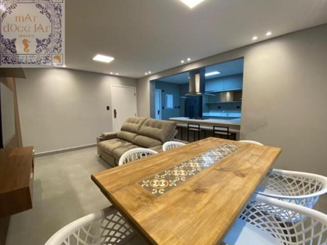 Venda de apartamento mAr dOce lAr com 3 suítes, reformado e mobiliado e 1 vaga demarcada na Ponta da