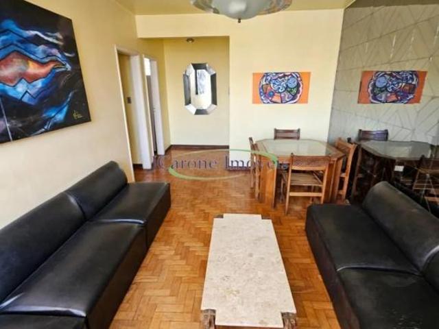 Venda de apartamento na Praça Independência no Gonzaga com 2 quartos e vaga Santos/SP