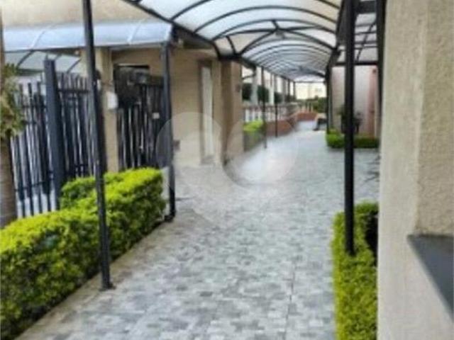 Venda de Apartamento no Jardim Ester