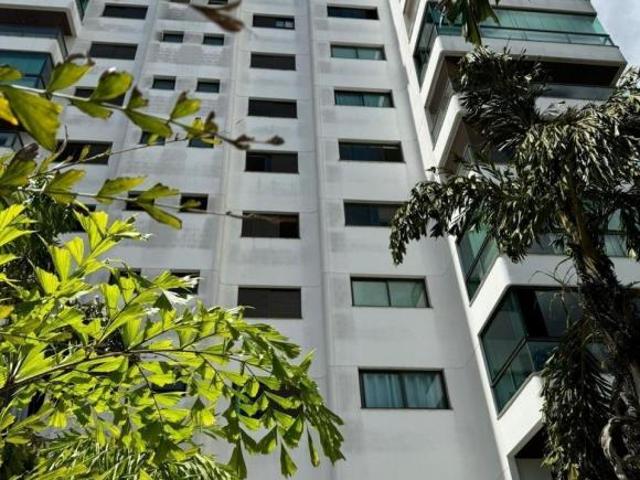 VENDA de Apartamento no Morumbi de 242 metros com 3 dormitórios sendo 3 suítes