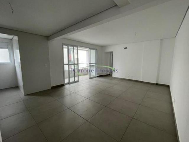 Venda de apartamento Novo na Vila Rica com Varanda, 2 Suítes e Garagem Demarcada em Santos/SP