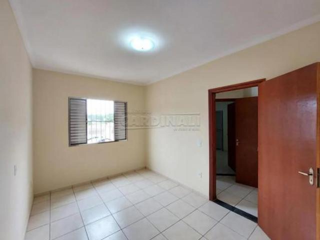 Venda de Apartamento Padrão no bairro Jardim Santa Paula em São Carlos/SP