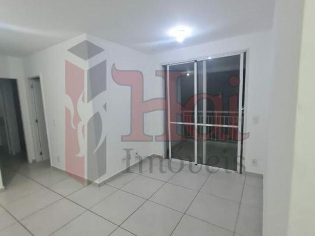 Venda de apto em condominio clube, com vaga, portaria 24 hs
