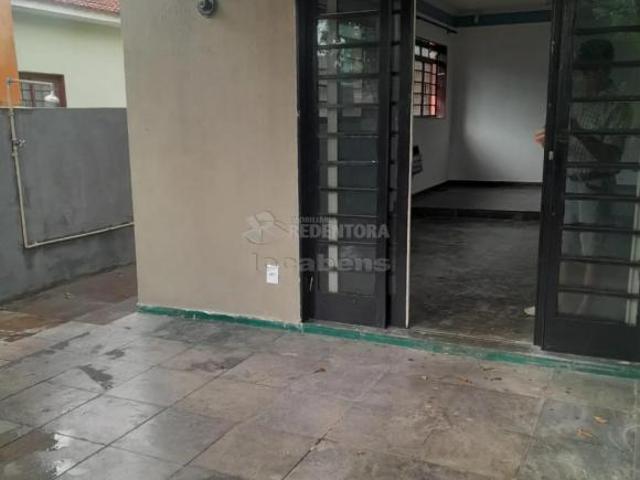 Venda de casa no Jardim Estrela, 04 dormitórios, 06 vagas de garagem