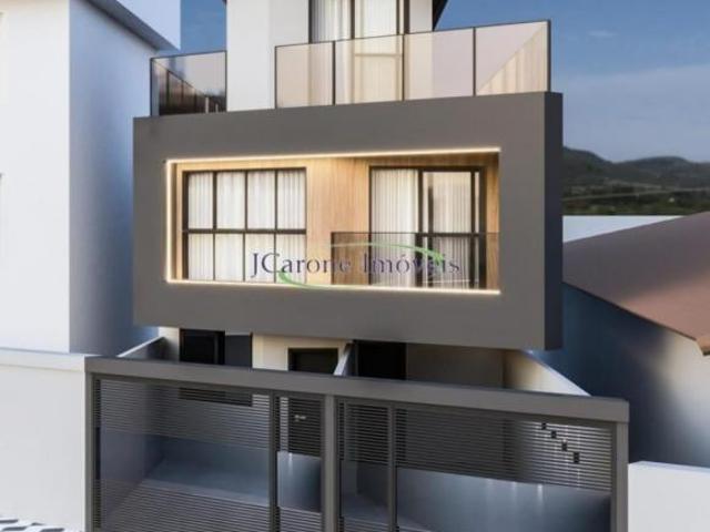 Venda de casa Nova alta Duplex com 3 quartos 2 suítes com piscina e churrasqueira na Ponta da Praia