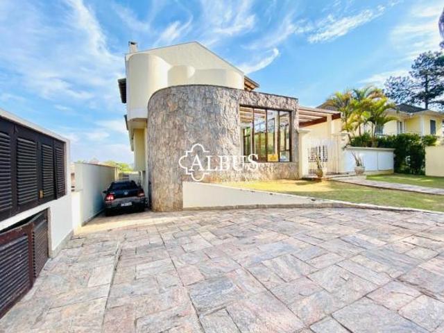Venda de casa com 4 suítes 820m² por 3.780.000,00 na Morada das Estrelas, Barueri SP