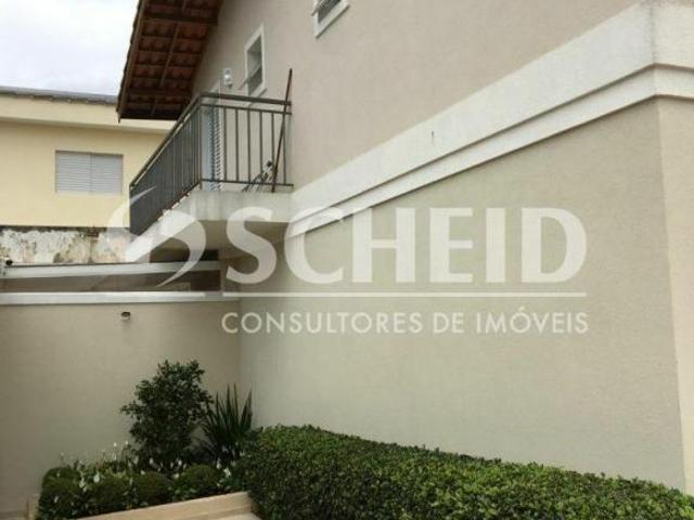 Venda de Casa condominio fechado, 2 dormitorios 2 suites, lavabo 2 vagas, otima localização