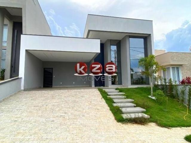 Venda de Casa de Alto Padrão em Condomínio Villa do Sol, Valinhos SP: 3 quartos, 3 suítes, 2 salas