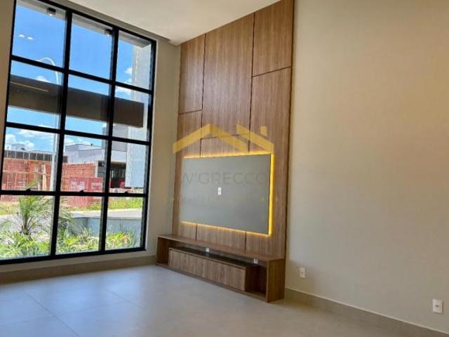 Venda de Casa de Condomínio de Luxo em Indaiatuba SP: 3 Quartos, 3 Suítes, 3 Salas, 5 Banheiros, 4 V