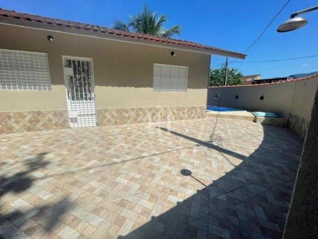 Venda de Casa de Esquina no Bairro Vista Linda