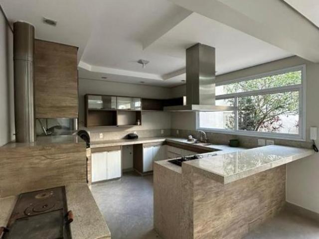 Venda de Casa de Luxo em Condomínio Exclusivo em Sorocaba SP: 4 Quartos, 4 Suítes, 3 Salas, 4 Vagas