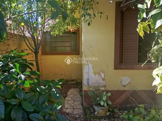 Venda de Casa de 03 dormitorios, no Central Park Canoas