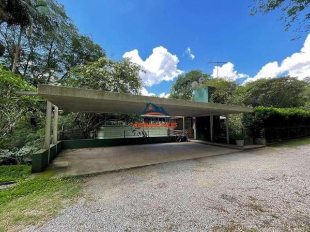 Venda de Casa em Condomínio de Luxo em Carapicuíba SP Chácara do Refúgio 3 Quartos, 3 Suítes, 3 S
