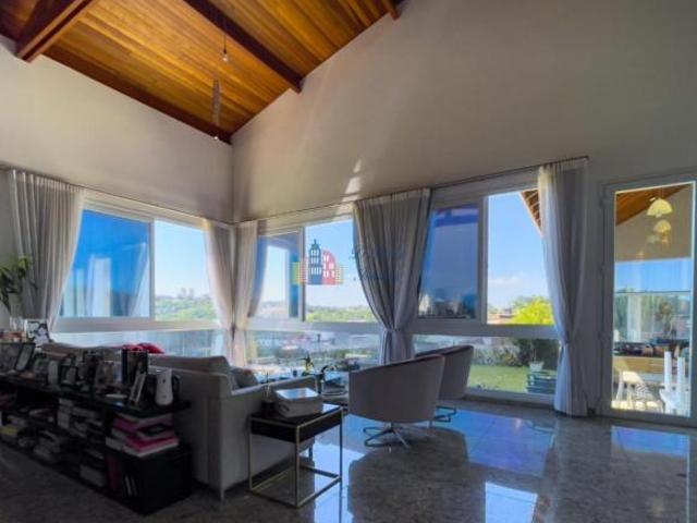 Venda de Casa em Condomínio de Luxo em Jandira SP: 3 Quartos, 3 Suítes, 3 Salas, 6 Banheiros, 8 Vaga