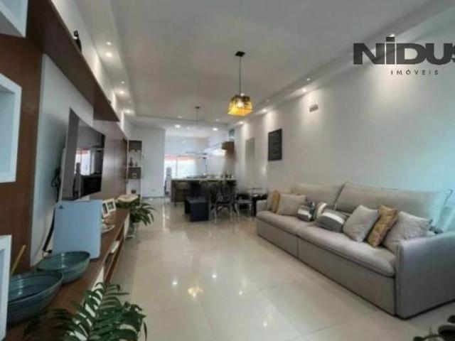 Venda de Casa em Condomínio de Luxo em Sorocaba SP no Jardim Terras de São Francisco: 3 quartos, 1 s