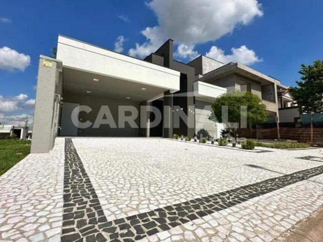 Venda de Casa em Condomínio no bairro Jardim América, Paulínia/SP