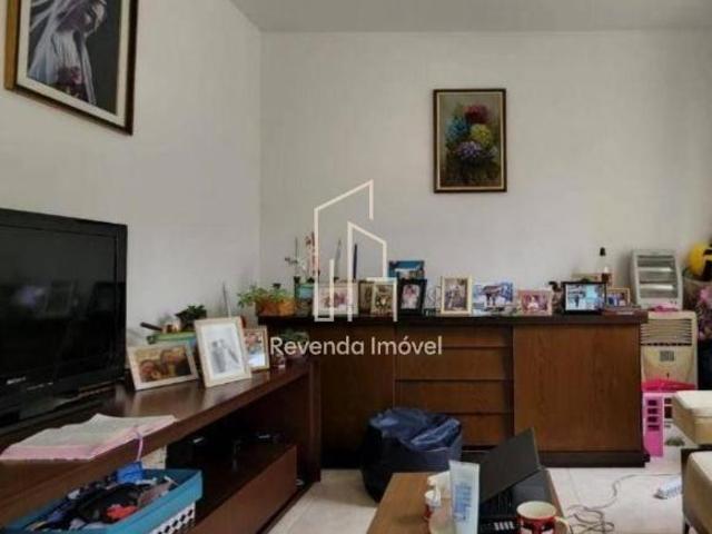 Venda de Casa em Cotia SP, Jardim Belizário: 2 quartos, 1 sala, 1 banheiro, 1 vaga, 90m² de área!