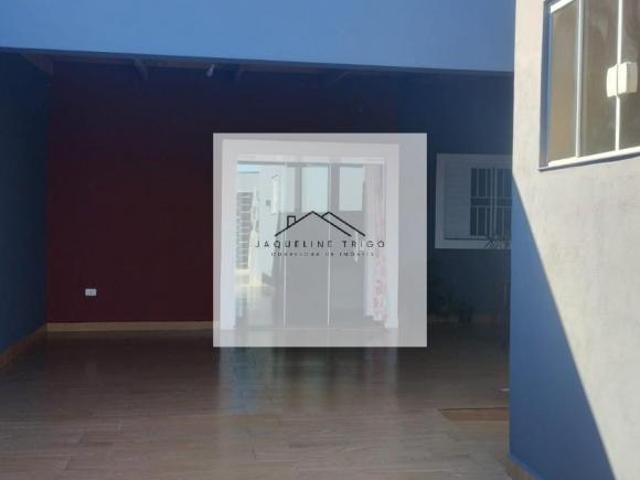 Venda de Casa em Indaiatuba SP: 2 quartos, 1 sala, 2 banheiros, 2 vagas de garagem, 112m² no Parque