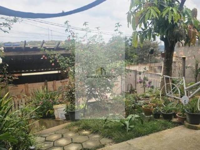 Venda de Casa Impecável em Juatuba MG, no Bairro Satélite: 2 Quartos, 1 Sala, 1 Banheiro e 1 Vaga de