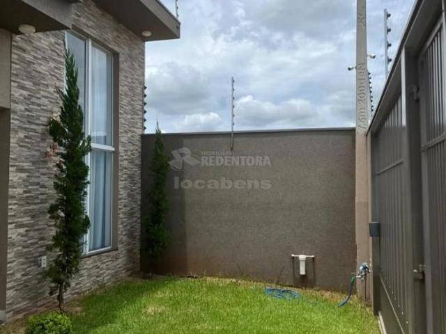 Venda de Casa Residencial João Peres Cedral