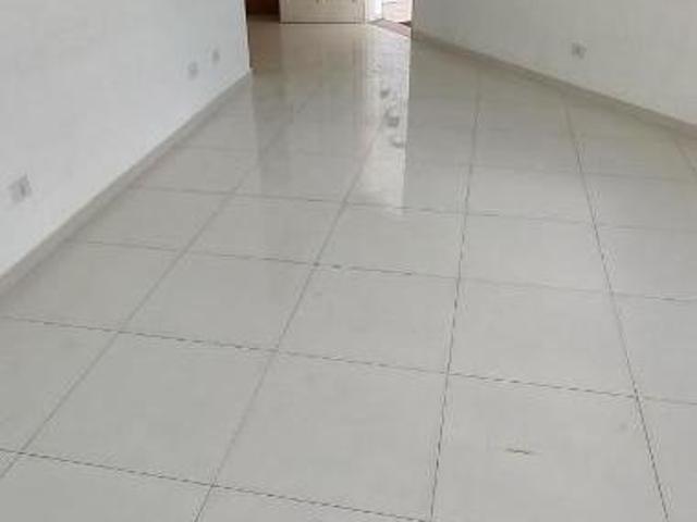 VENDA DE CASA SOBRADO COMERCIAL OU RESIDENCIAL DE 250m2 NO BAIRRO DA APARECIDA E