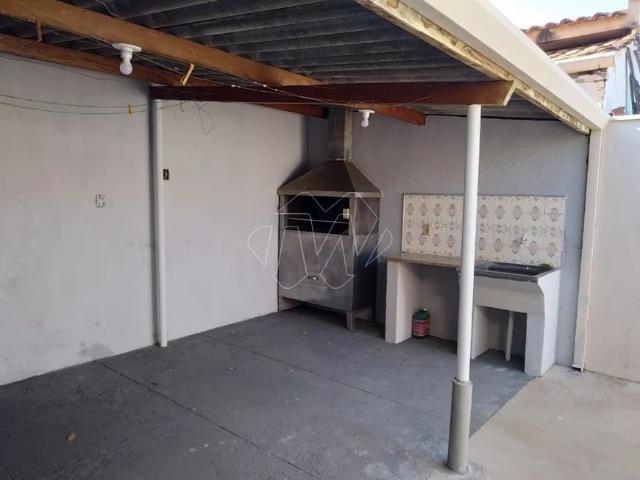 Venda de Casas / Comercial na cidade de Araraquara