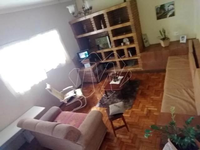 Venda de Casas / Padrão na cidade de Araraquara
