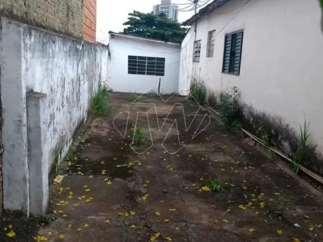 Venda de Casas / Padrão na cidade de Araraquara