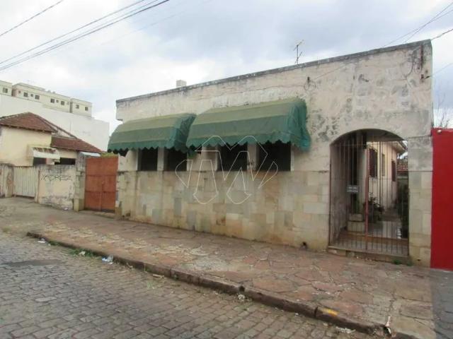 Venda de Casas / Padrão na cidade de Araraquara