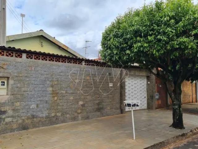 Venda de Casas / Padrão na cidade de Araraquara