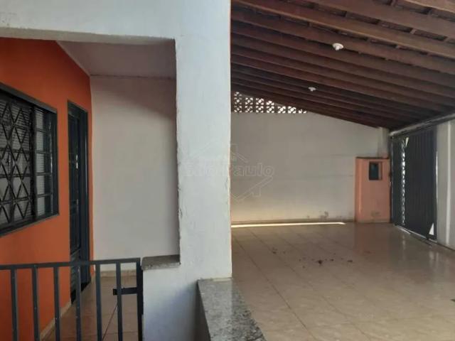 Venda de Casas / Padrão na cidade de Araraquara