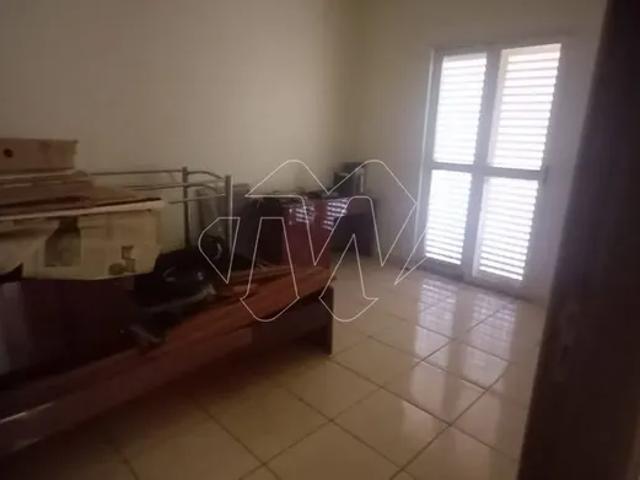 Venda de Casas / Padrão na cidade de Araraquara