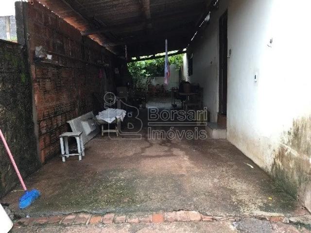 Venda de Casas / Padrão na cidade de Araraquara