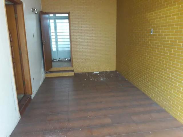 Venda de Casas / Padrão na cidade de Araraquara