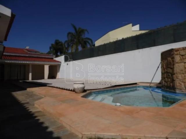 Venda de Casas / Padrão na cidade de Araraquara