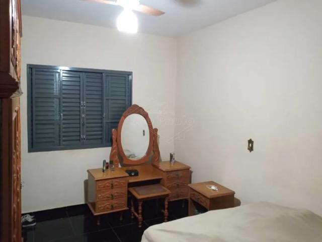 Venda de Casas / Padrão na cidade de Araraquara