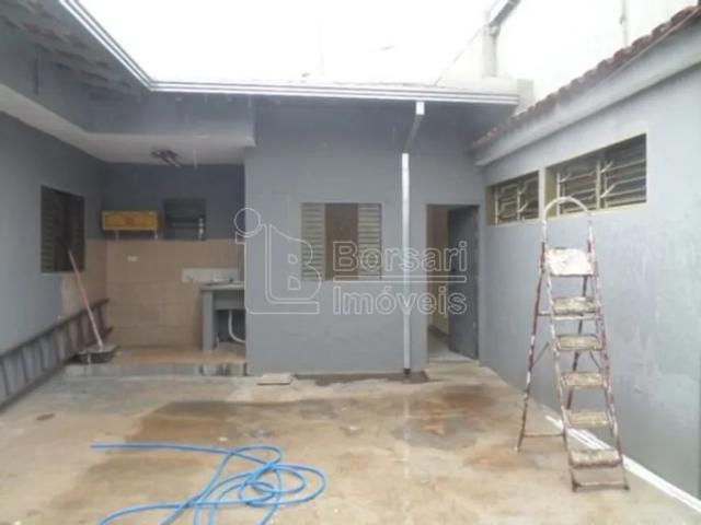 Venda de Casas / Padrão na cidade de Araraquara