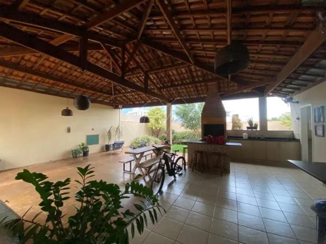 Venda de Casas / Padrão na cidade de Araraquara